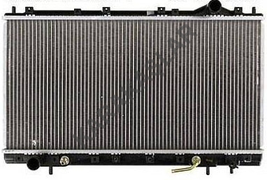 190E/W201 SU RADYATÖRÜ OTOMATİK 1982-1993 YEDEK PARÇA